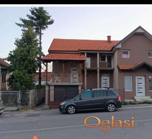 Kragujevac, naselje Šest Topola - stambeno poslovni objekat, 154 m2, plac 120 m2
