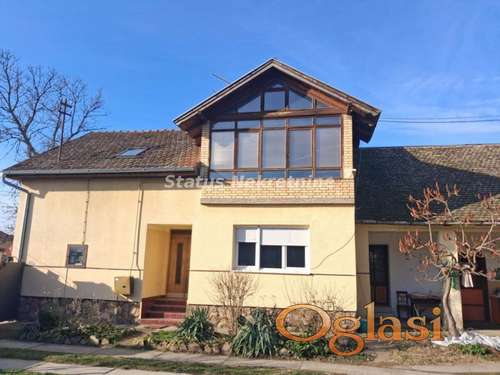 Futog-Centar-Uknjižena Porodična kuća 200 m2 sa tri Kancelarije na Top Lokaciji-065/385 8880