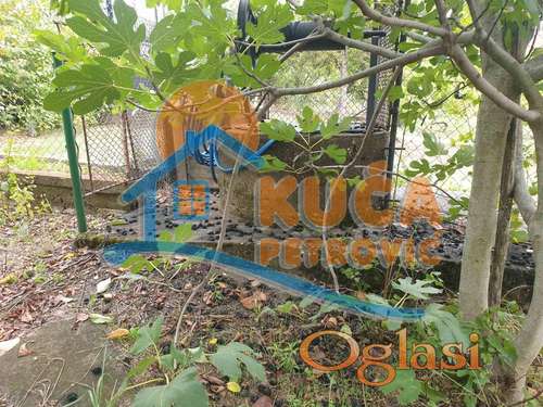Kuća 104m2 na 294m2 placa, Donje Vlase