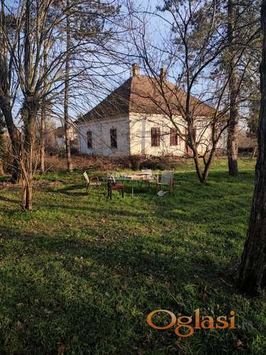 Obrenovac - Ratari, kuća sa placem