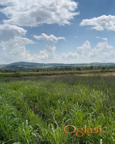 Građevinski uknjiženi placevi Futog – prvi red uz Dunavski nasip, pogled na Frušku Goru