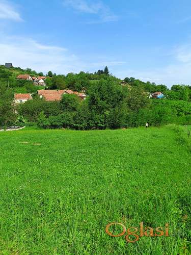 Plac u Rakovcu - retko u ponudi