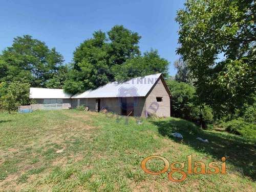 Predstavljamo vam odličan plac u građevinskom području na glavnom putu Banoštor-Susek