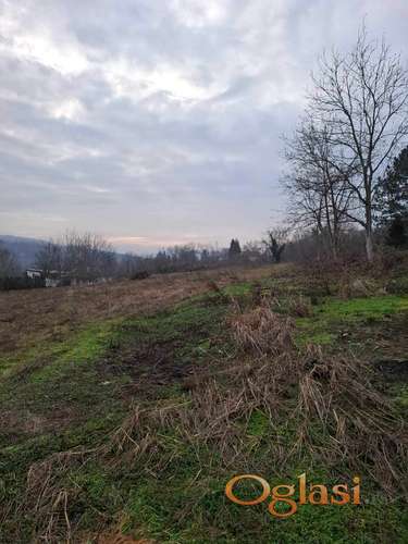 Susek,Koruška plac 600m2 gradj. zemljište HITNO!