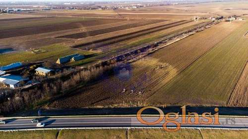 Parcela od 27.541 m2 na 500m od autoputa!