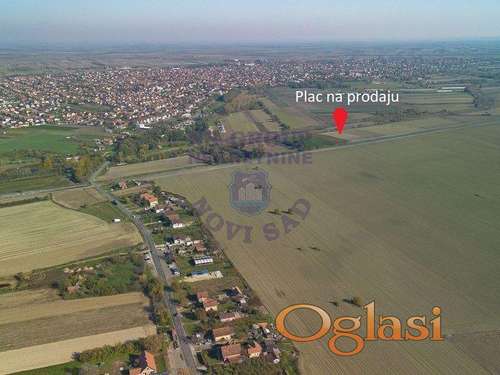 Na prodaju plac u Kacu