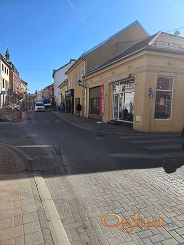 LOKAL NA PRODAJU U CENTRU NOVOG SAD