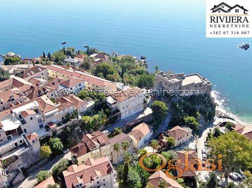 Poslovno stambeni prostor Herceg Novi stari grad
