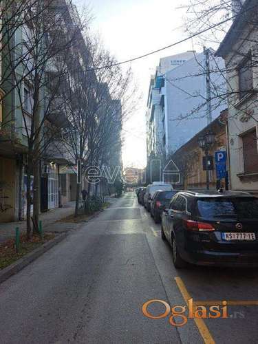 NOVI SAD - CENTAR - 25.00 m2