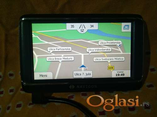 gps navigon 40 premium 4,3 inča- nove mape-auto, kamion