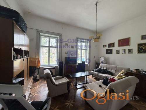 Na prodaju dvoiposoban stan u mirnom delu Beočina.