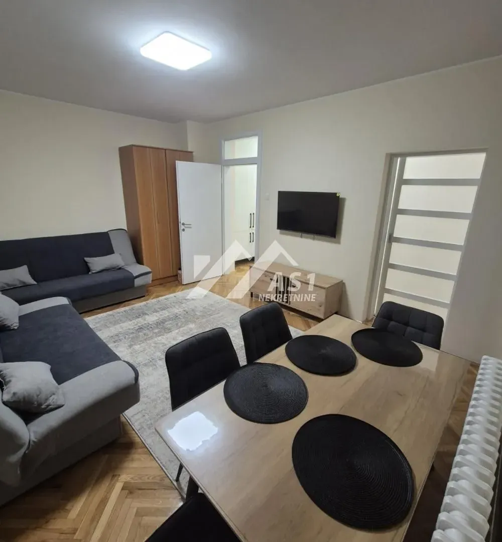 Izdavanje, jednosoban stan, 45m², Novi Sad Sve Podlokacije, Novi Sad