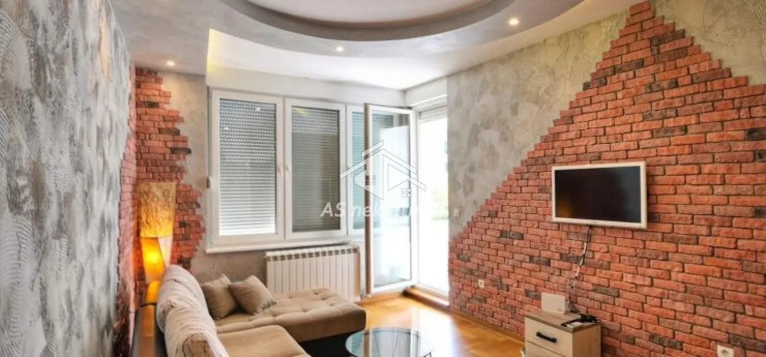 Izdavanje, dvosoban stan, 58m², Stari Grad, Beograd