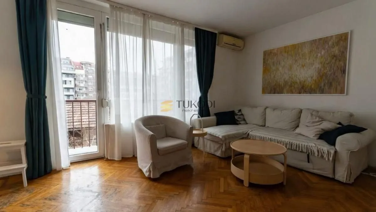 Prodaja, trosoban stan, 64m², Vračar Sve Podlokacije, Beograd