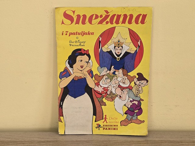 Album Snežana i 7 patuljaka Panini 1983 Dečije Novine