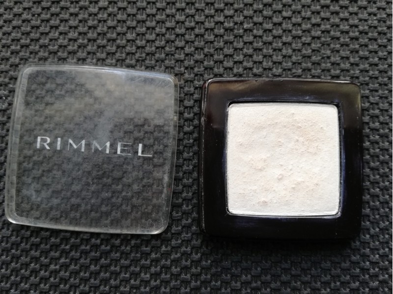 RIMMEL mono senka