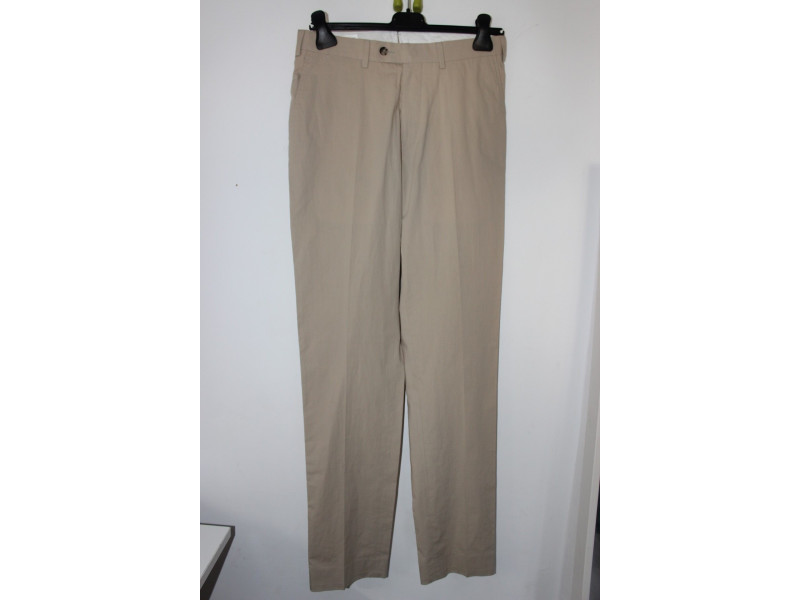 Suitsupply muske pantalone bez 44 vel. S