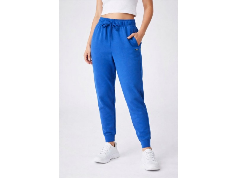 *Circuit Luxe Jogger pantalone *novo sa etiketom