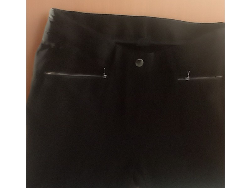 Nekoriscene crne pantalone,moderne XXL