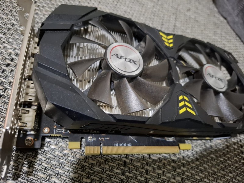 AFOX RX580 8GB DDR5 Odlicna!