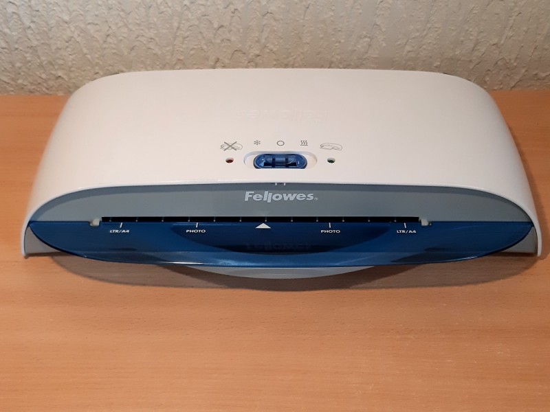 Plastifikator laminator Fellowes Cosmic A4