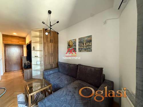 Kompletno renoviran jednoiposoban stan - 38m2 - Bulevar Oslobodjenja