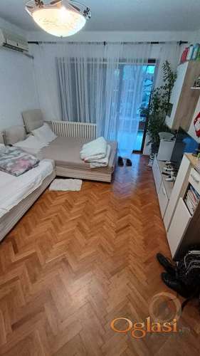 <p>DVOSOBAN POLUNAMEŠTEN PET FRIENDLY STAN, BULEVAR PATRIJARHA PAVLA