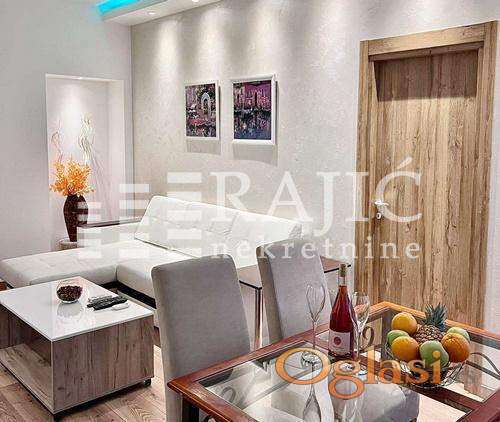 Centar,Zeleni venac 45m2,2.0-renoviran #3240