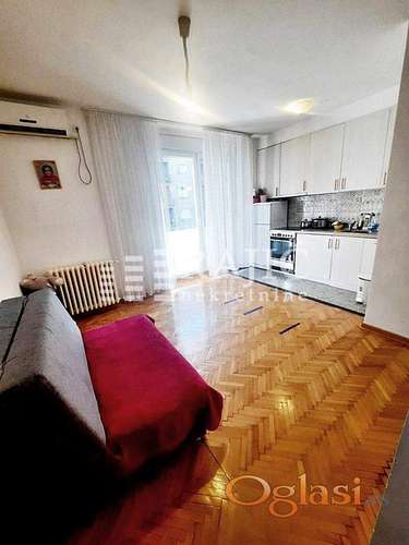 Centar,Gospodar Jevremova,50m2,2.0+terasa #3742