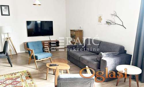 Izdato!Centar,Uzun Mirkova 55m2,2.0,terasa+parking-pet friendly #4008