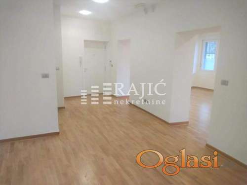 Centar(Kalemegdan),Pjarona de Mondezira 80m2-za poslovni prostor #4157