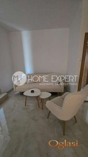 PETROVARADIN - PETROVARADIN - 45.00 m2