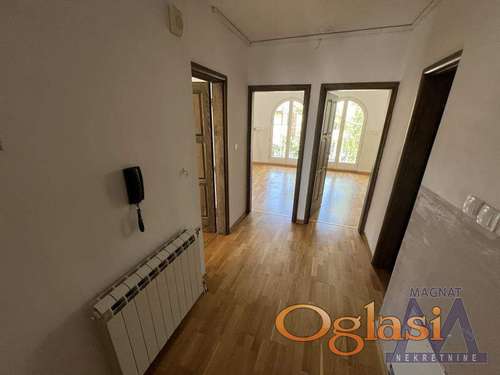 Kuća,NOVI SAD,TELEP,kv: 660, € 2500, ID: 9101738