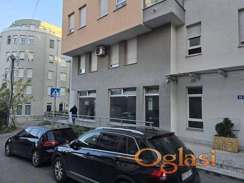 Izdaje se veliki lokal kod Aviv parka ID#818860