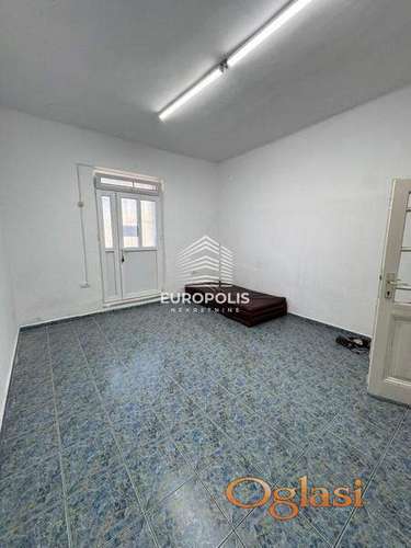 Pastrovićeva, pored Ada Mola – 32 m², višenamenski ID#8256