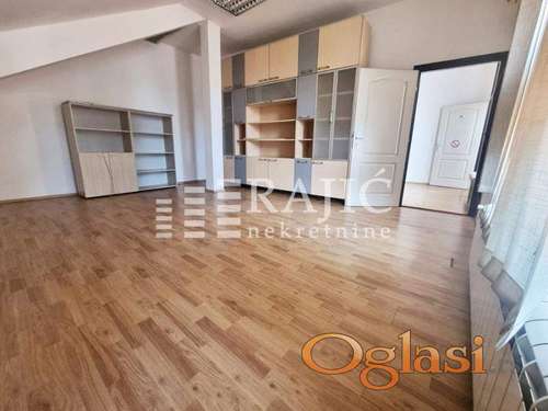 Vračar,Južni bulevar,160m2,5.0(sa troškovima) #3697