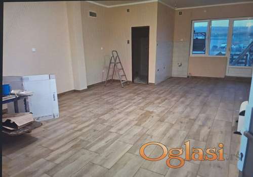 Izdajem lokal na Smederevskom putu 40m²