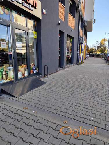 IZDAJE SE LOKAL – Bulevar Evrope / 131 m² / NOVA ZGRADA / PRAZAN PROSTOR
