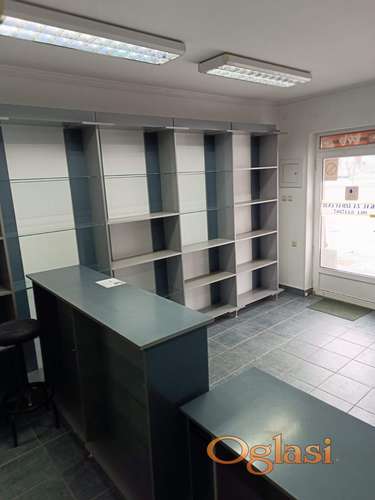 Izdajem opremljen lokal (Svetosavska ulica, Kikinda)