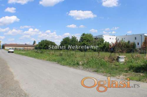 Izdavanje Odličan plac- za više namena