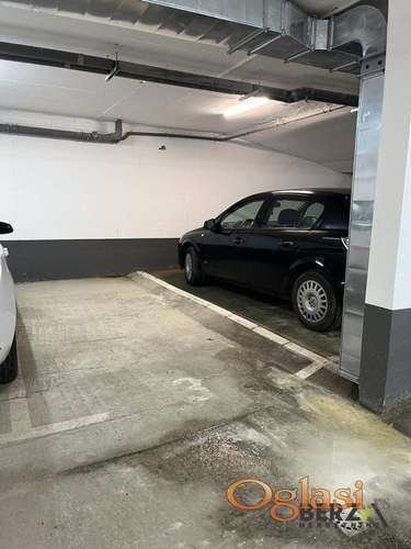 PARKING MESTO U GARAŽI, SALAJKA