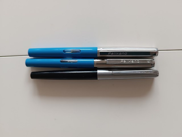 PELIKAN pelikano P450 blue