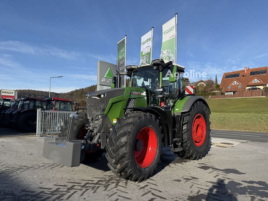 Fendt 832 Profi traktor točkaš