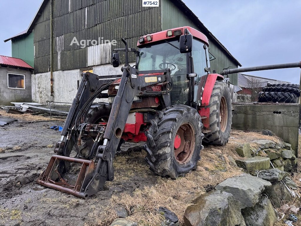 McCormick C100 traktor točkaš