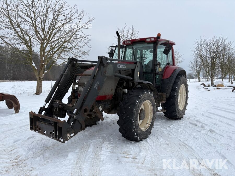 Prodaje se Valtra XM 150 traktor točkaš na aukciji