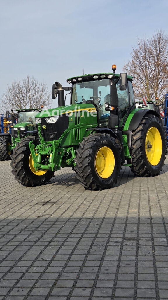 John Deere 6R250 mit FKH/ Garantie 2028 traktor točkaš