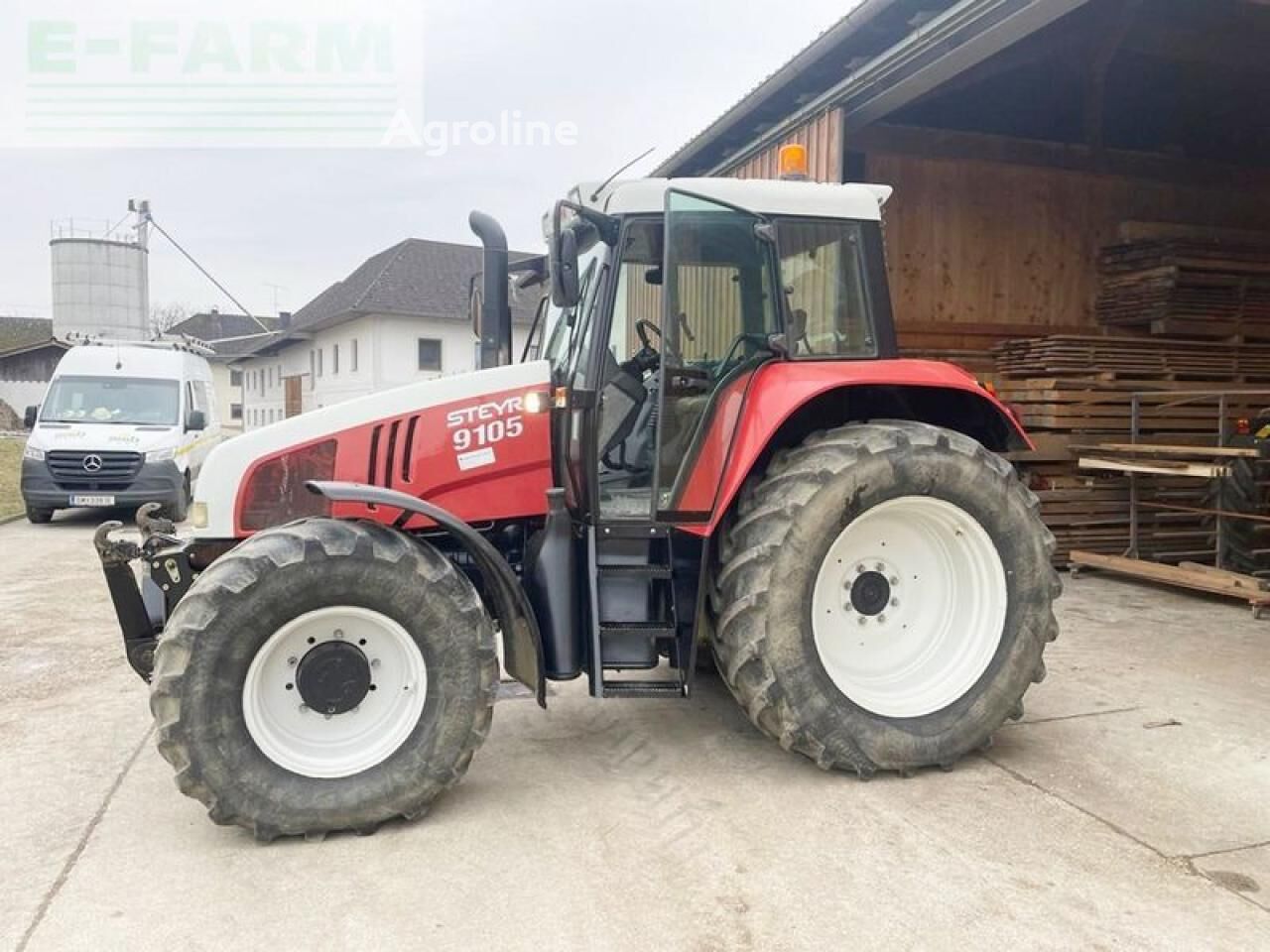 Steyr 9105 a profi traktor točkaš