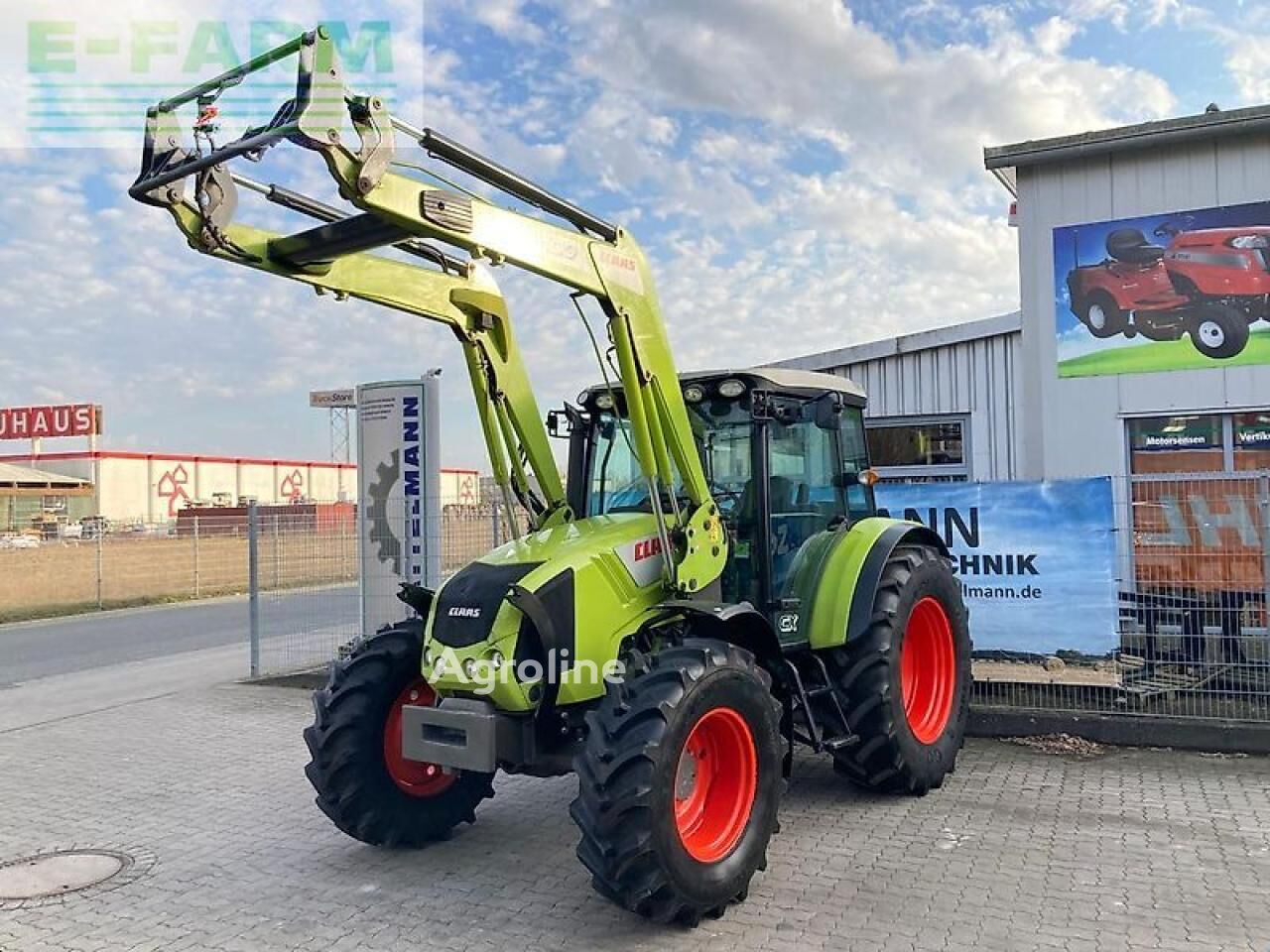 Claas axos 330 cx traktor točkaš