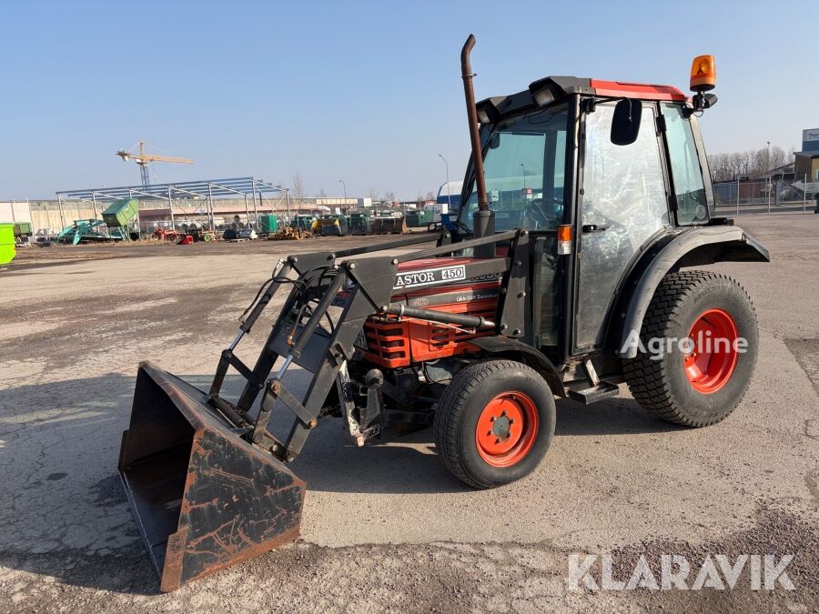 Prodaje se Kubota L2550 4WD traktor točkaš na aukciji