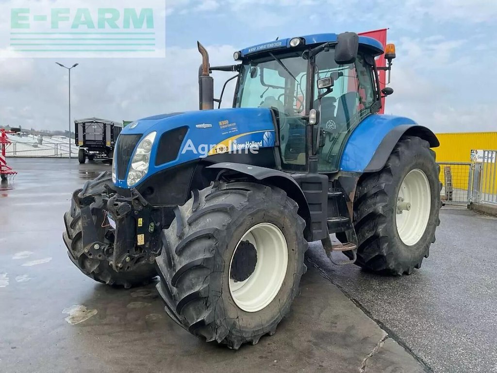 New Holland t7050 autocomand traktor točkaš